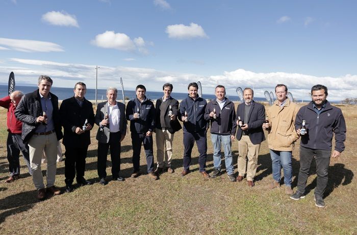 Cervecería Austral coloca la primera piedra de su nueva casa en Punta ...